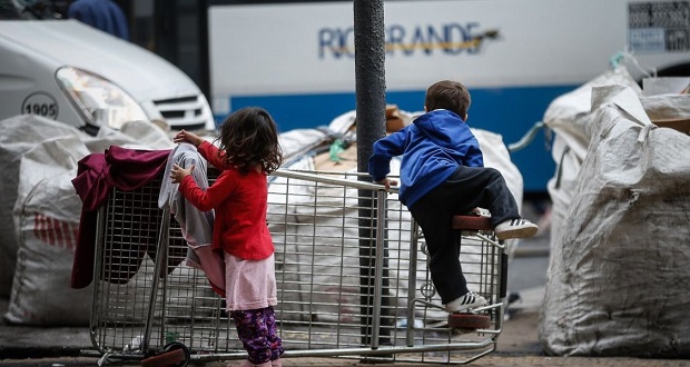 En enero, una familia necesitó $40.373 para no ser pobre - Cadena de ...