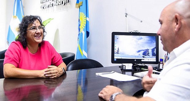 Madryn | Sastre se reunió con la decana de la Facultad Regional Chubut ...
