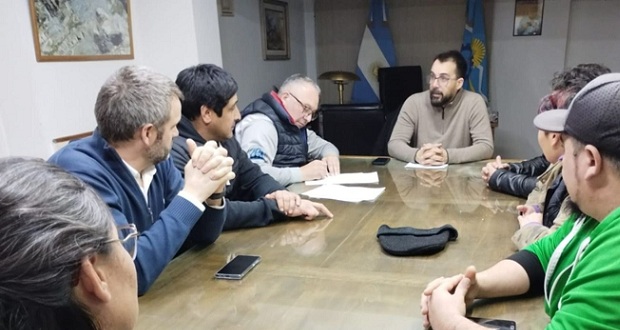 El SOEME y el municipio de Esquel llegaron a un acuerdo - Cadena de los ...